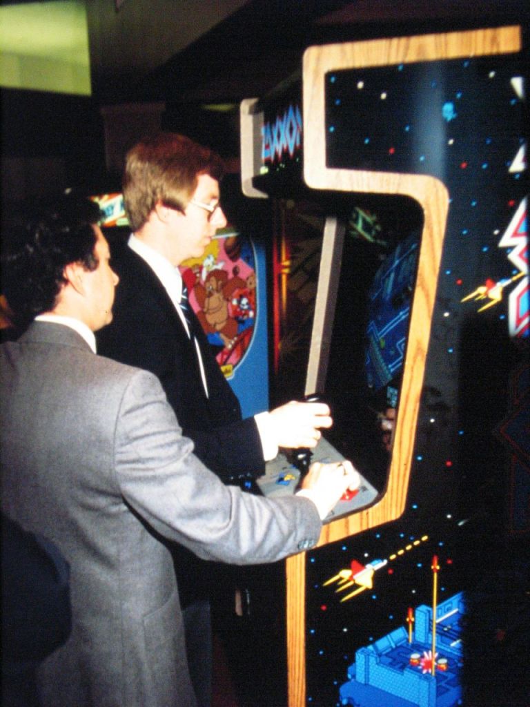 Time-Out Arcade: Amazing Classic Arcade Pictures – The Arcade Blogger