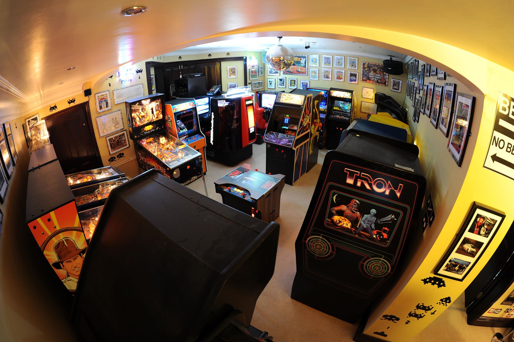 Game Room Tour: The Les Potts Collection – The Arcade Blogger