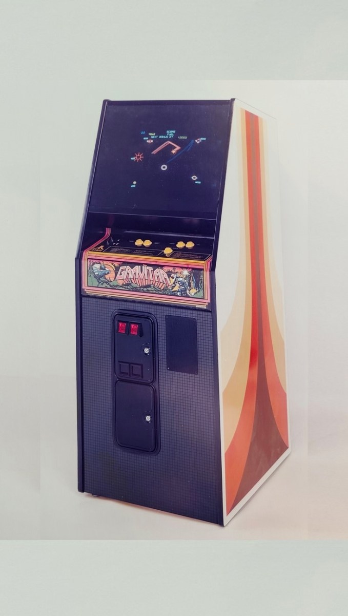 Atari Gravitar Cabaret & Cocktail Cabinets – The Arcade Blogger
